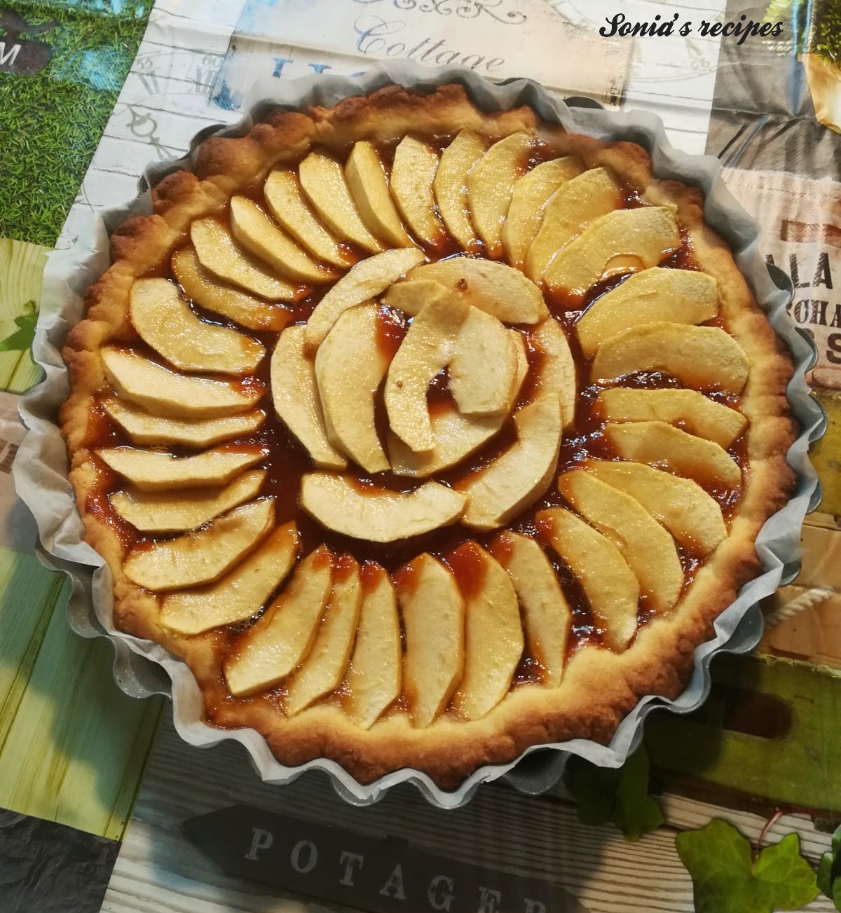 Apple tart with apricot jam | Sonia's recipes
