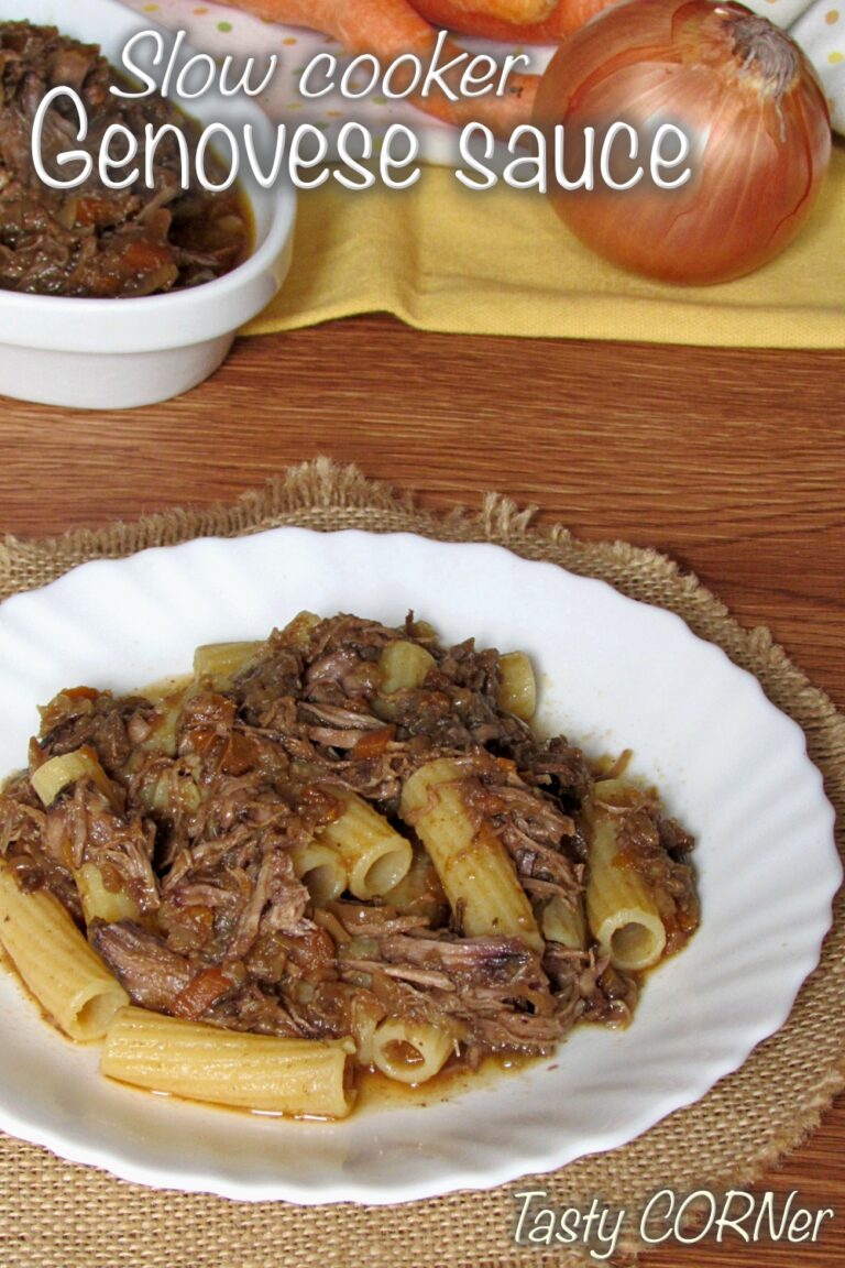 Slow cooker Genovese sauce: Neapolitan recipe with beef & onions